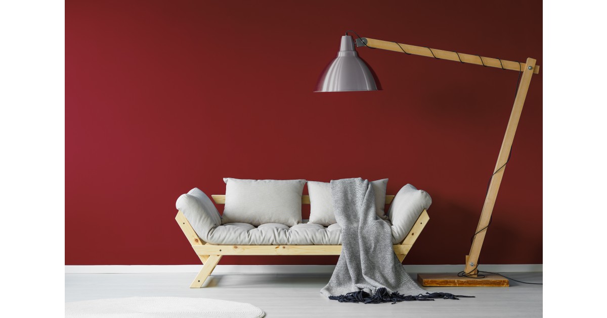 Painting walls with intense color shades | Helios Deco